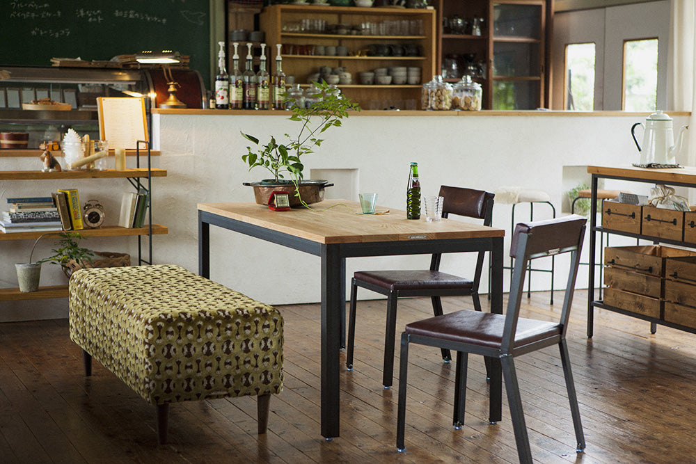 130 BENCH – HOW Furniture