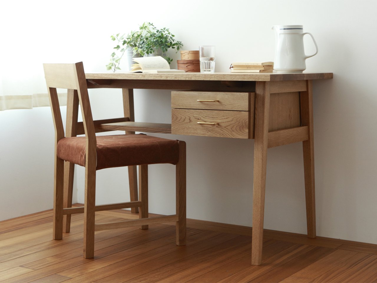 HIROMATSU DESK – HOW Furniture