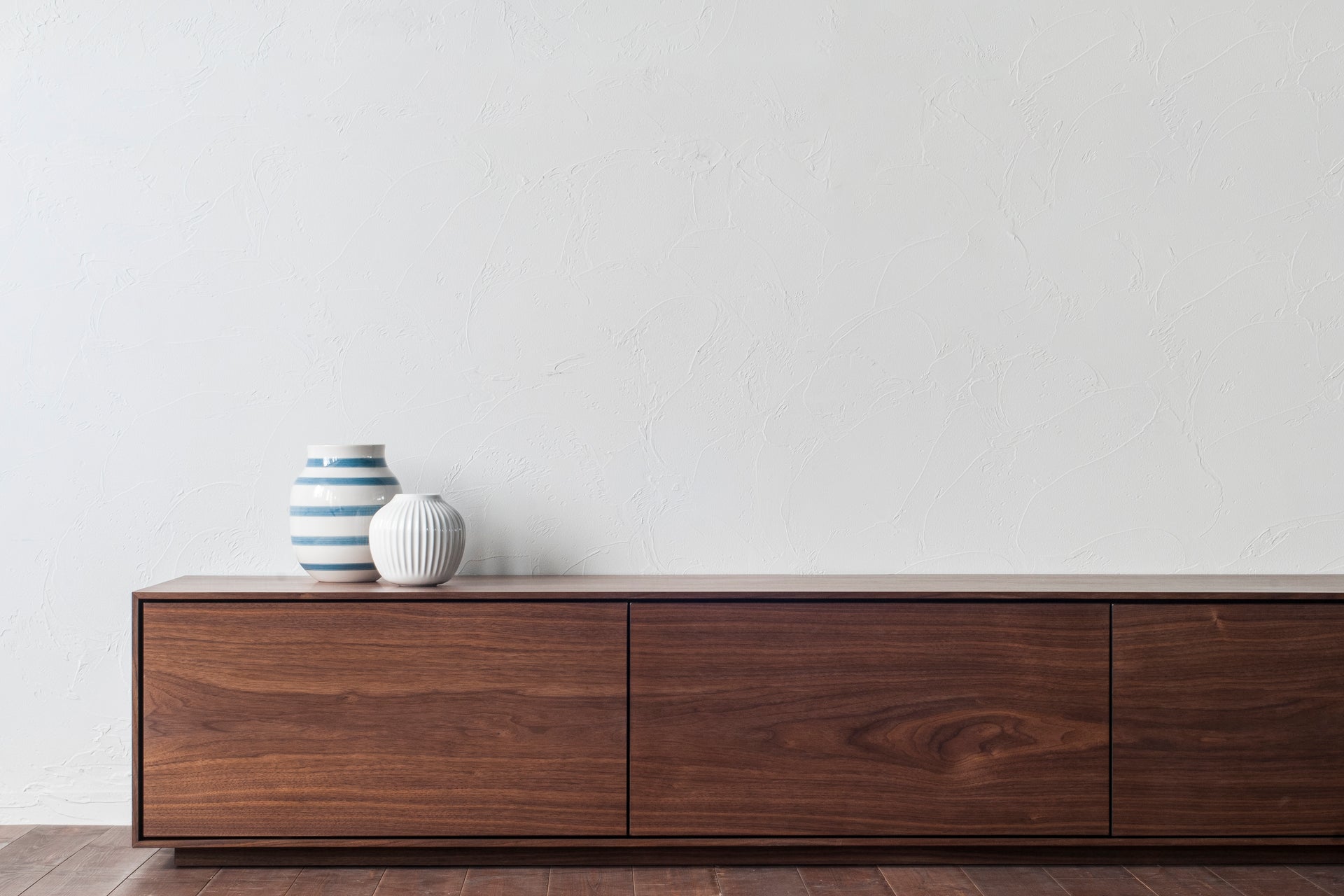 NOBELLS AV BOARD – HOW Furniture