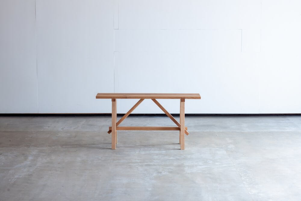 STALL CHAIR – HOW Furniture